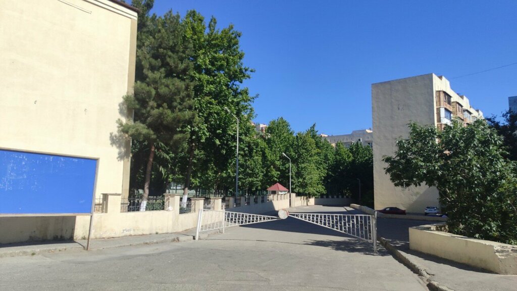 Lise Lyceum named after H. Aliyev, Bakü, foto