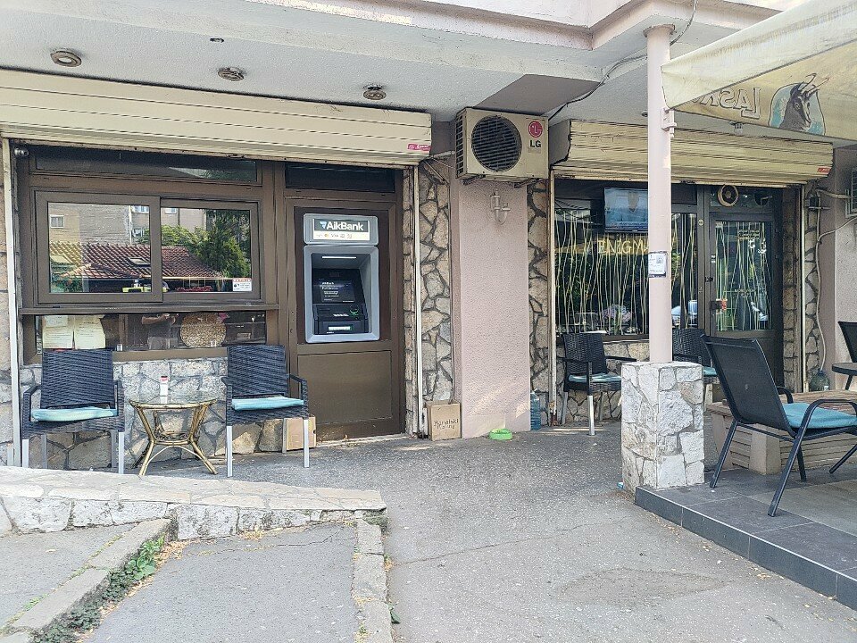 ATM'ler AikBank bankomat, Belgrad, foto