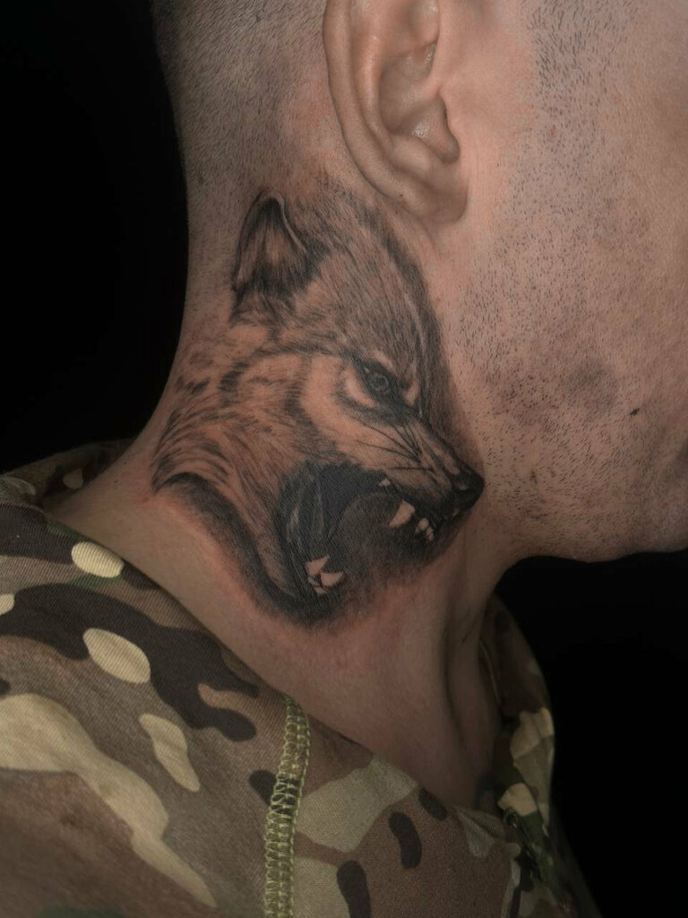 Dövmeciler Sweet Pain Tattoo, Vladivostok, foto
