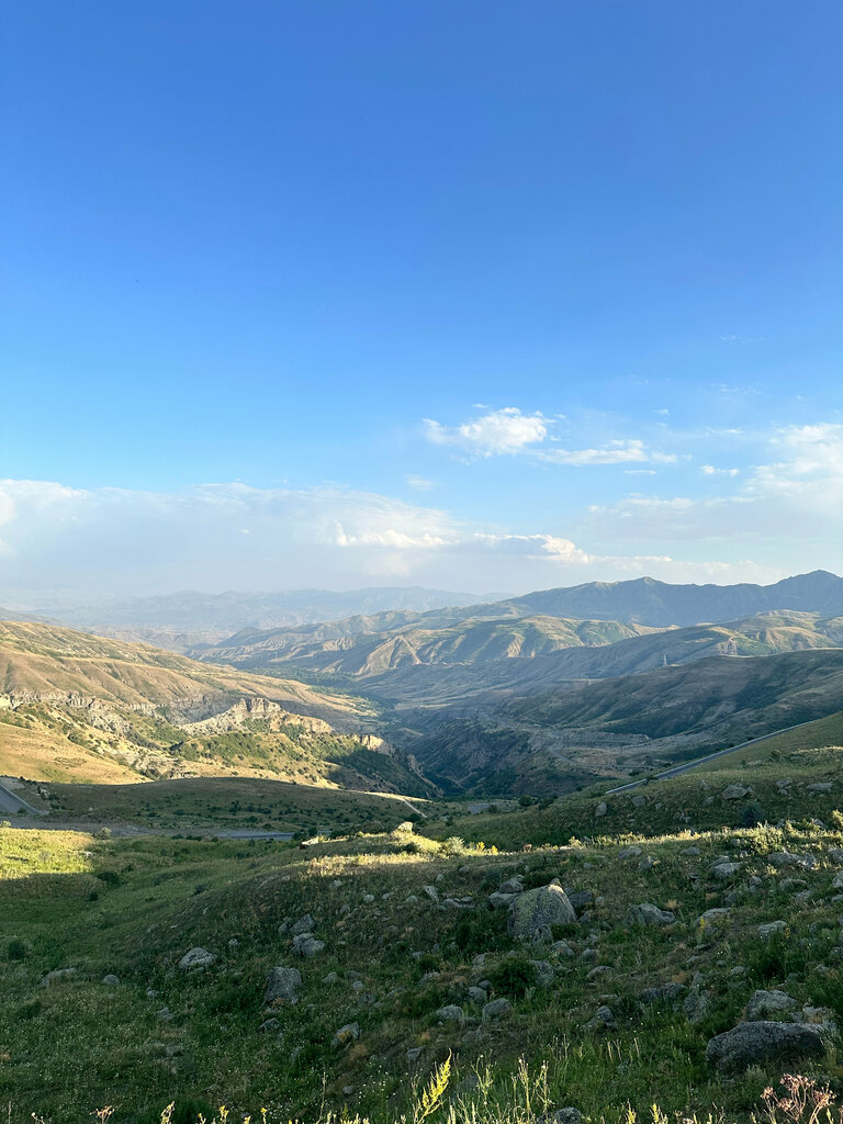 Dağ geçidi Перевал Селимский, Geğarkunik, foto