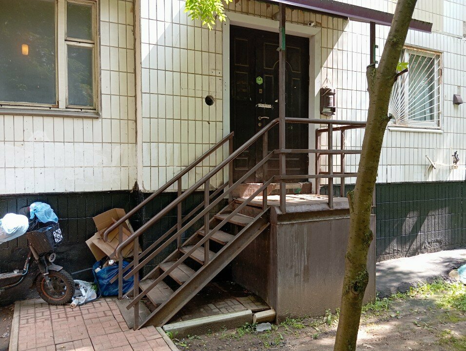 Kişisel elektrikli araç tamiri Ремонт самокатов, Moskova, foto