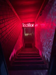 Tech-Noir (Chaykovskogo Street No:40), bar  Yaroslavl'dan