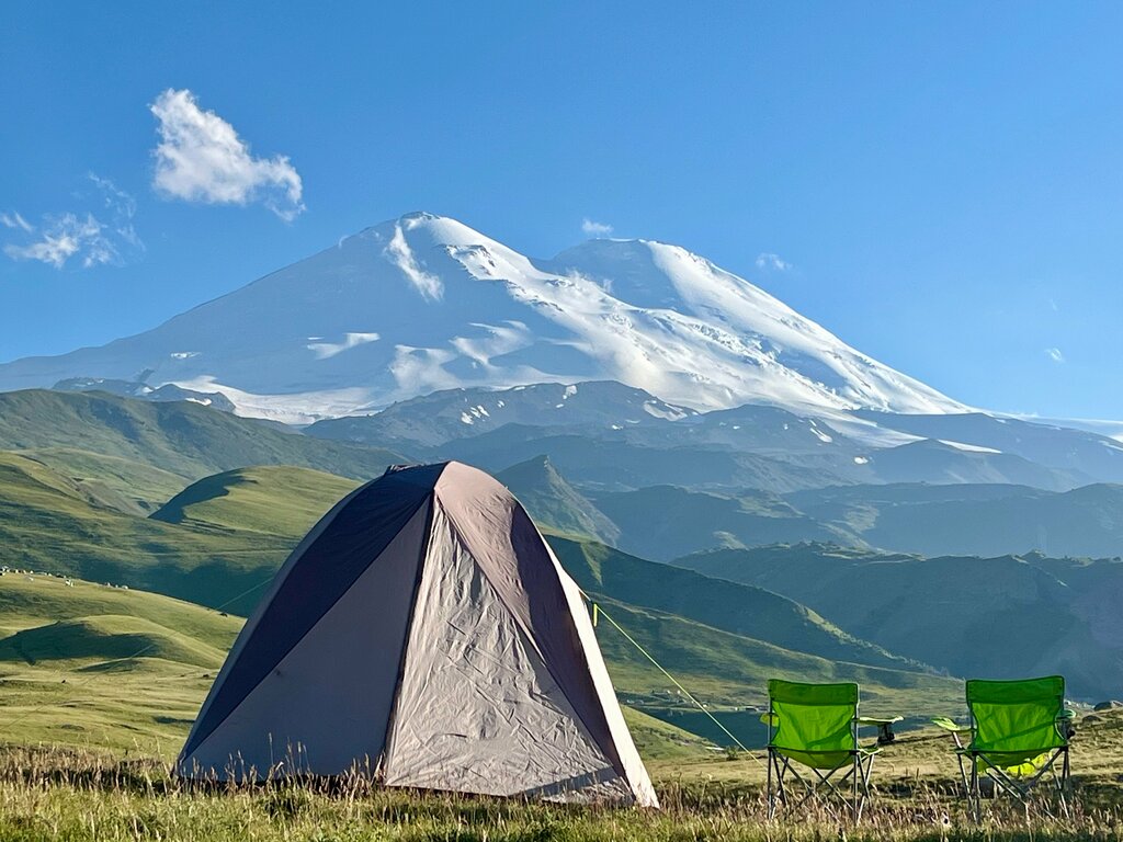 Kamp alanları Кемпинг, Kabardino‑Balkarya, foto