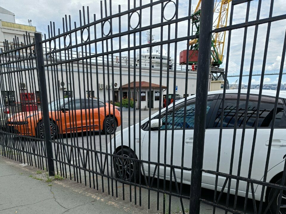 Gümrük depoları Мортэк-ДВ, Vladivostok, foto
