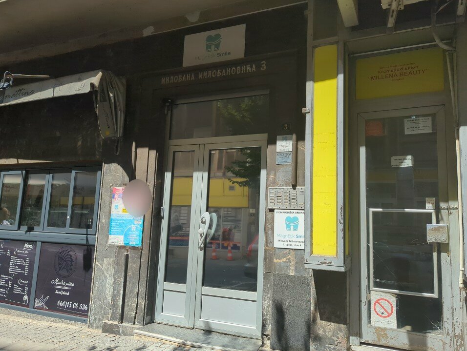 Özel ağız ve diş sağlığı klinikleri ve muayenehaneleri MagnEtik Smile, Belgrad, foto