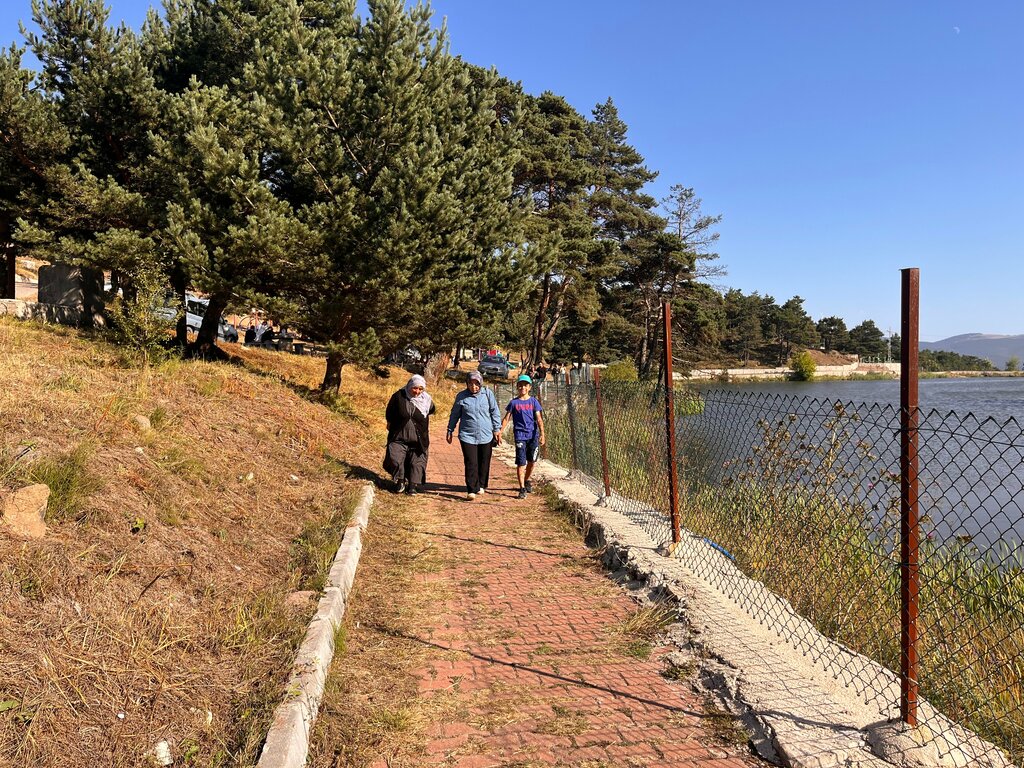 Piknik alanı Hasanşeyh Mesire Alanı, Reşadiye, foto