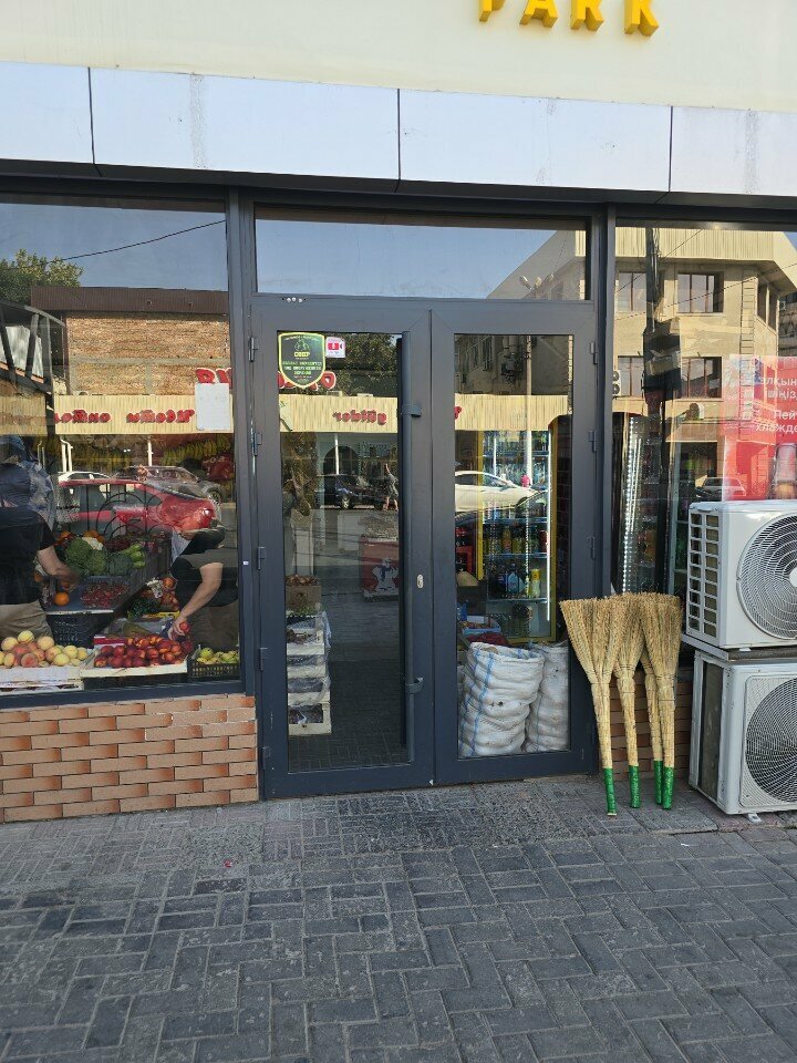 Market Altyn Kuz, Çimkent (Şımkent), foto