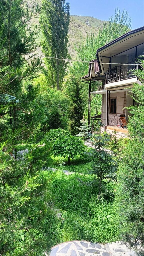 Resort oteller, tesisler Bunyod Dam Olish Maskani, Cizzak eyaleti, foto