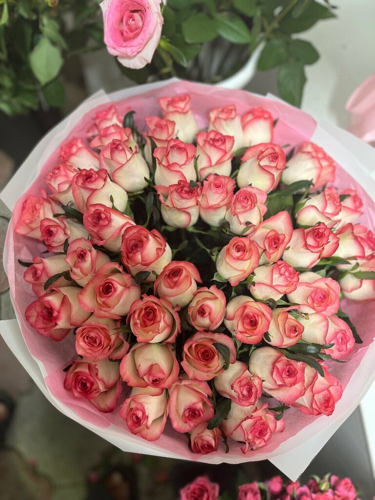 Çiçekçiler Bloom, Almatı, foto