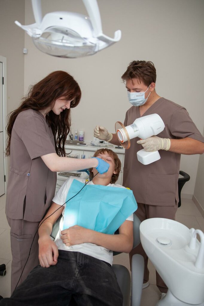 Özel ağız ve diş sağlığı klinikleri ve muayenehaneleri Саймон, Krasnodar, foto