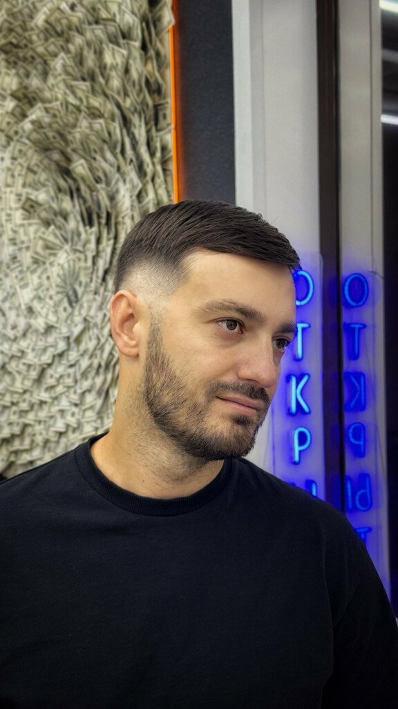 Berberler 19 Барбершоп, Abakan, foto