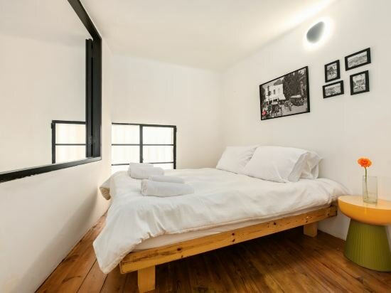 Daireler Modern-Rustic Haven in the City, Tel Aviv, foto