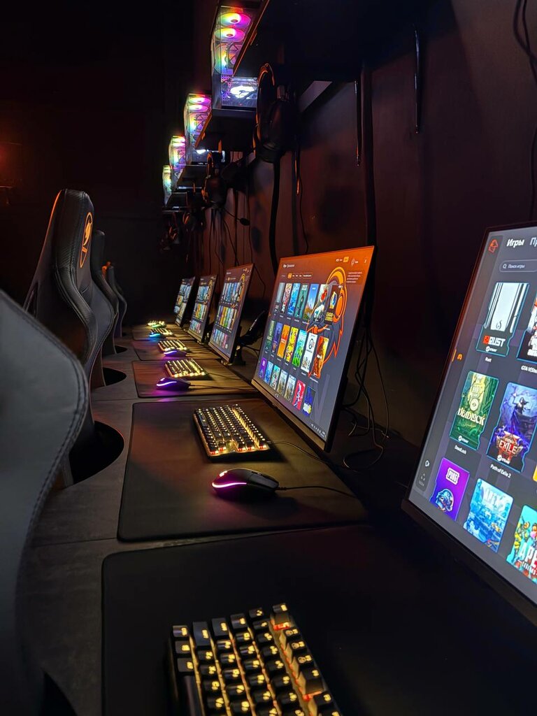 Bilgisayar kulübü The Raven, Moskova, foto