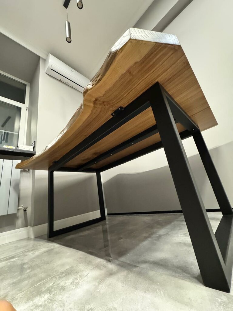 Özel mobilya yapımı Metall Loft, Moskova, foto