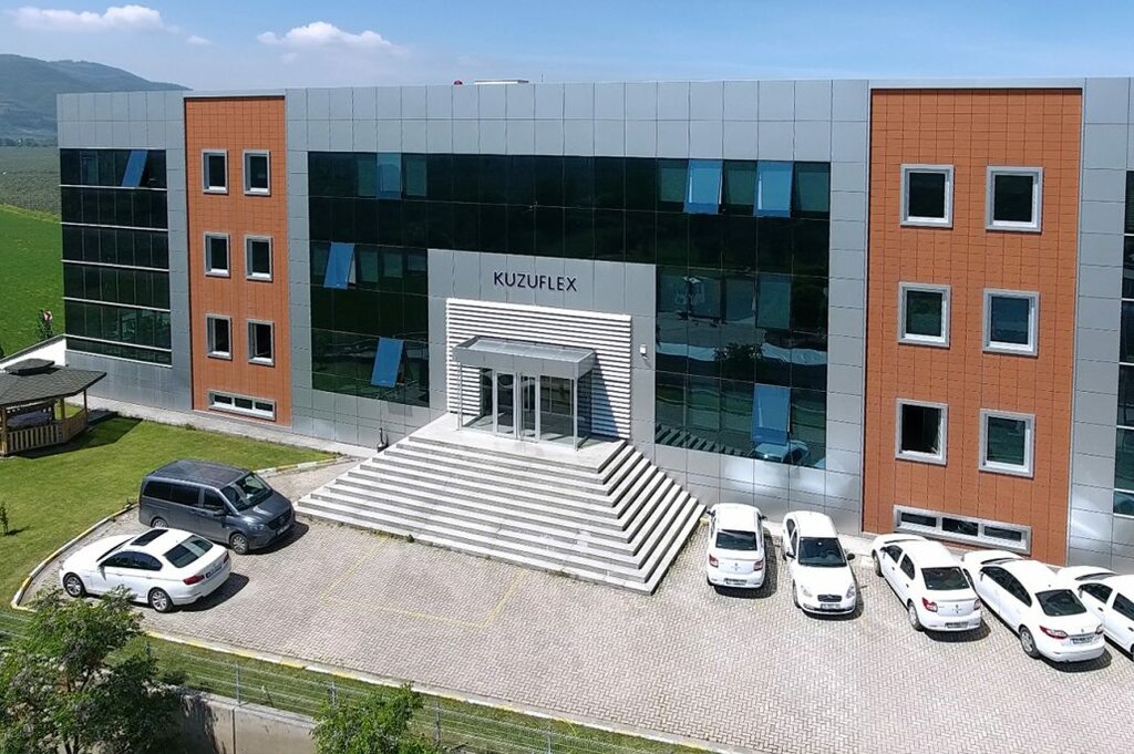 Metal işleme ekipmanları Kuzuflex Metal San. ve Tic. A. Ş., Gemlik, foto