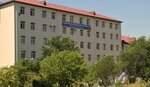 Gumanitarno-mnogoprofilny kolledgh (Nasrutdinova Avenue No:52А), yüksekokul  Makhachkala'dan