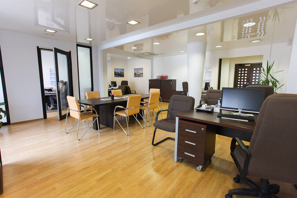 Emlak ofisi City real estate agency, Saint‑Petersburg, foto