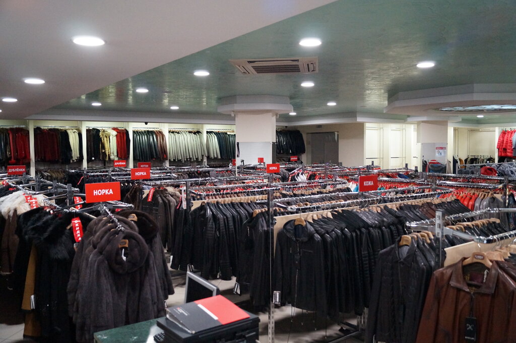 Kürk ve deri giyim mağazaları Centr verhnej odezhdy Florida, Barnaul, foto