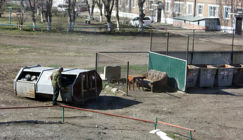 Çöp alanları Trash and garbage disposal area, Svirsk, foto