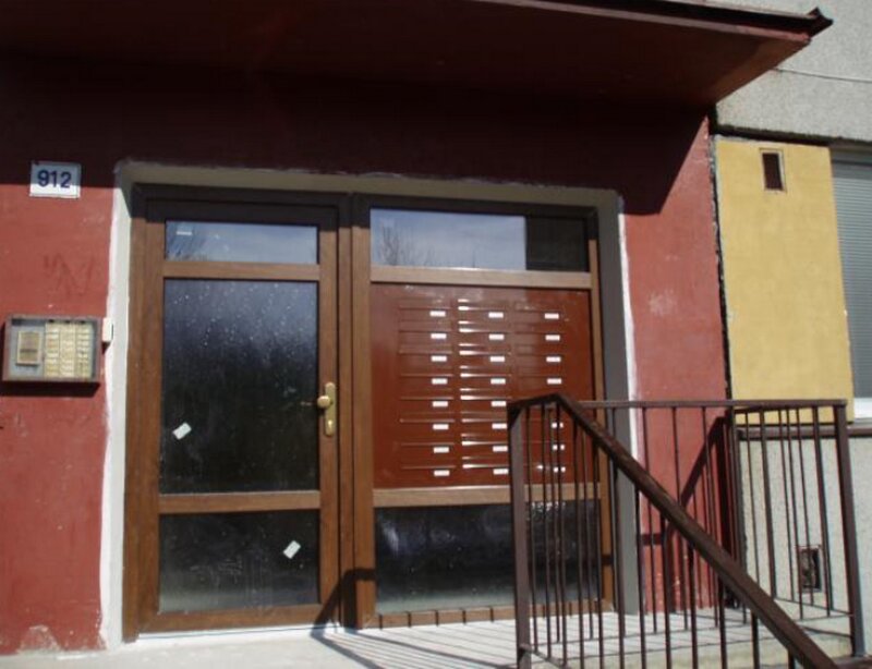 i̇nşaat konstrüksiyonları Doors Cz, S. R. O., Zlin Bölgesi, foto