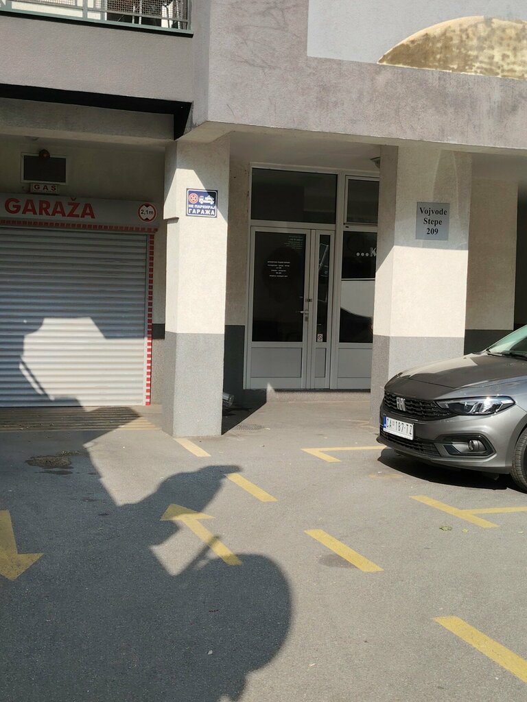 Kuaförler Ко те шиша, Belgrad, foto