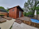 Русский лес (Lesnaya ulitsa No:36/1, derevnya Dolgiy Buyerak), otel  Saratovskaya oblastından