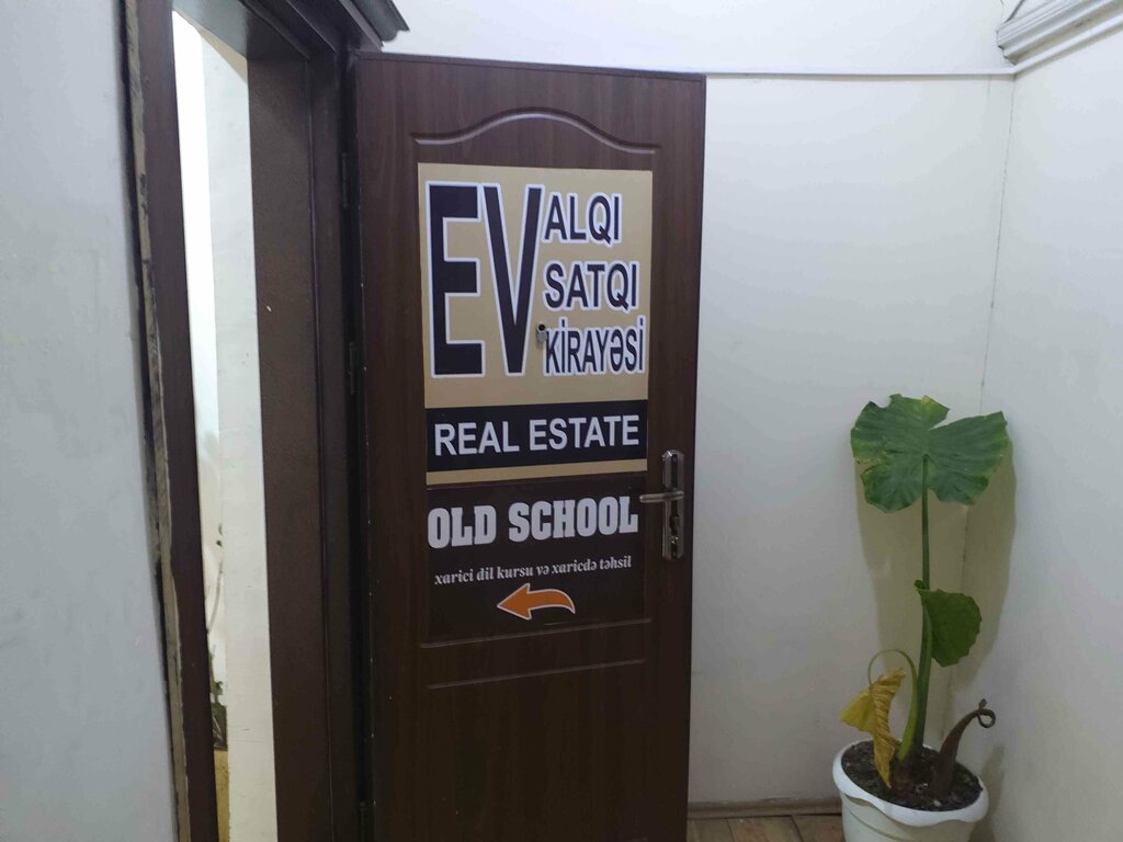 Emlak ofisi Ev alqi-satqisi, Bakü, foto