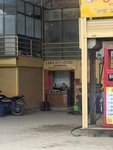 Lama Key house (Kathmandu, Ward 26, Gongbun Chakrapath Track Dakshin), anahtarların imalatı ve onarımı  Katmandu'dan
