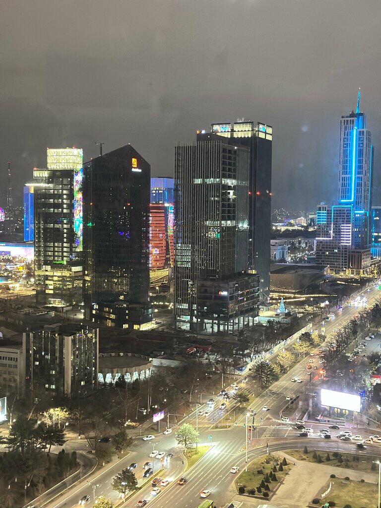 Yeni yerleşim alanlarındaki daireler Nrg U-Tower, Taşkent, foto