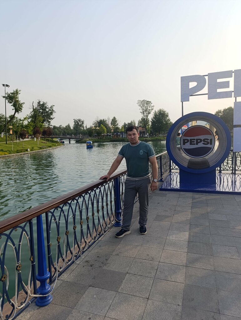 Kafe B.K.InTrans, Taşkent, foto