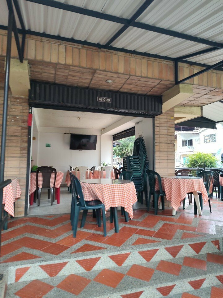 Restoran Doña Marina G. Restaurant, Medellin, foto