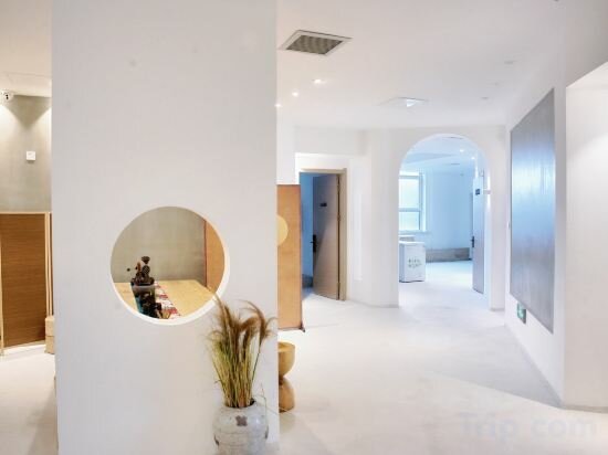 Mofei ZenScape, hotel, Room 2906, Building 18, Phase 3, Renheng ...