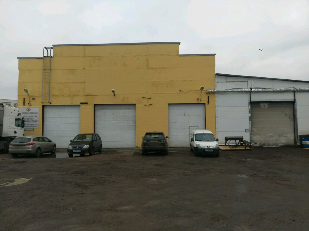 Kamyon ve ağır vasıta satış ve servis firmaları SkanTransServis, Saint‑Petersburg, foto