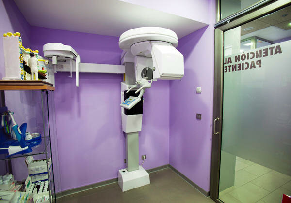 Özel ağız ve diş sağlığı klinikleri ve muayenehaneleri Clinica Dental Proa, Valladolid, foto