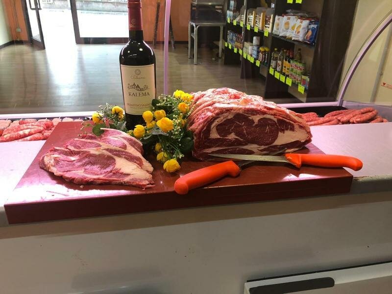 Toptan et ürünleri Macelleria Mr Meat, Puglia, foto