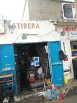 Ets Tirera (Brazzaville, Commune de Moungali, Rue Moundzombo), oto lastik tamiri  Brazzaville'den
