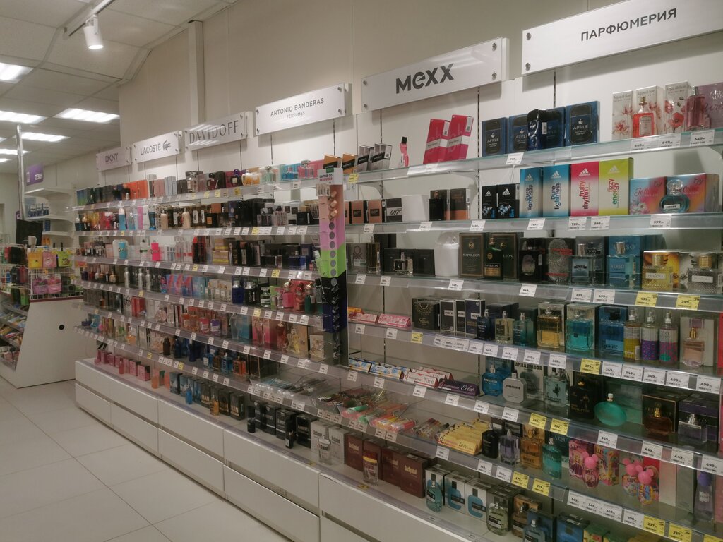 Perfume and cosmetics shop M. Kosmetik, Moskova, foto
