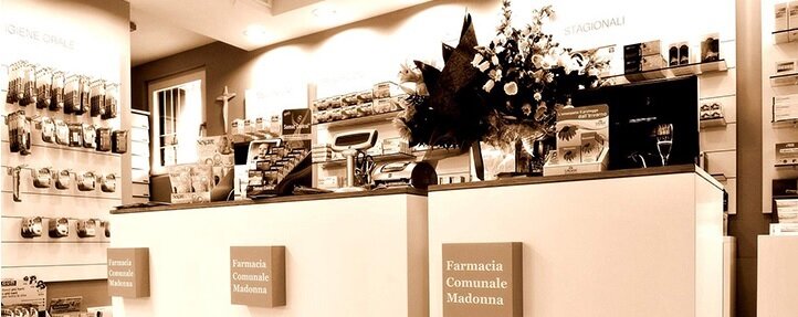 Eczaneler Farmacia Comunale Madonna, Dünya, foto