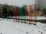 Спортплощадка, воркаут (Minsk, Piershamajski City Administrative District, Ushod Microdistrict, Ushod-2 Microdistrict), spor alanı  Minsk'ten