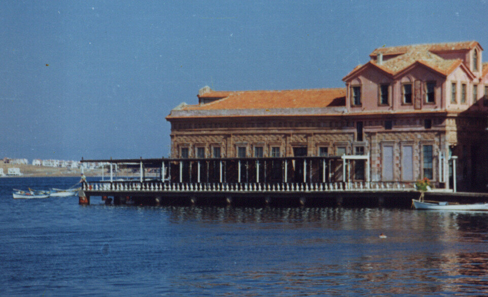 Emlak ofisi Ayvalık Emlak, Ayvalık, foto