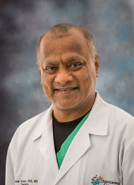 Plastik cerrahi klinikleri Ashok Kumar, Dds, Ms, Columbus, foto