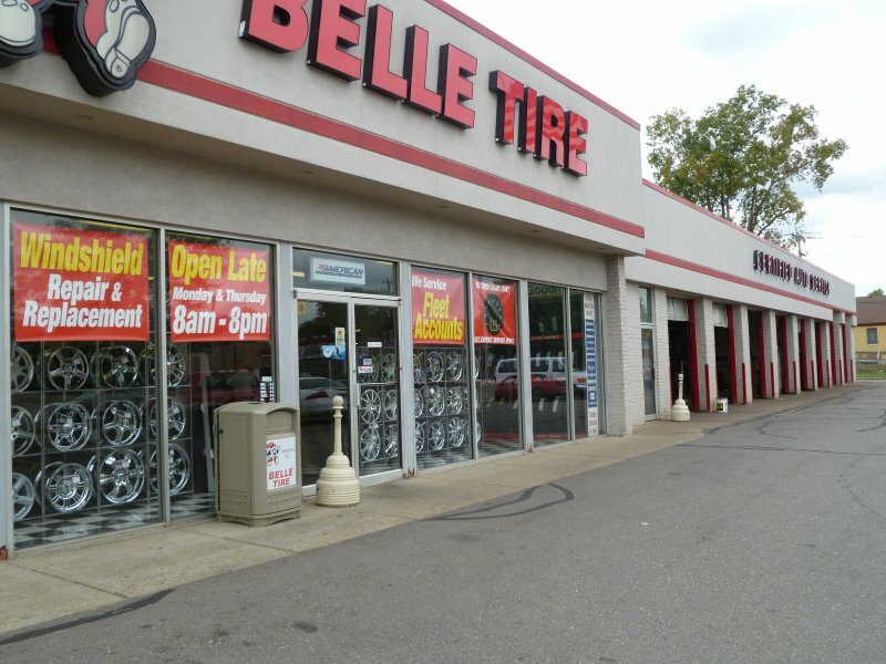 Express yağ değişim noktası Belle Tire, Taylor, foto