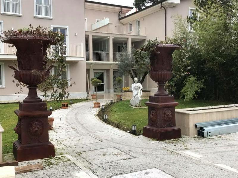 i̇nşaat firmaları S. C. Edilizia, Carrara, foto