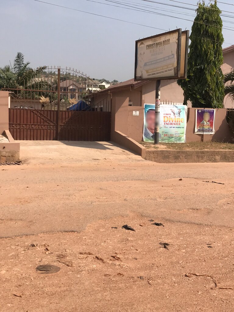 Dini dernekler Christ Open Door Ministries, Dünya, foto