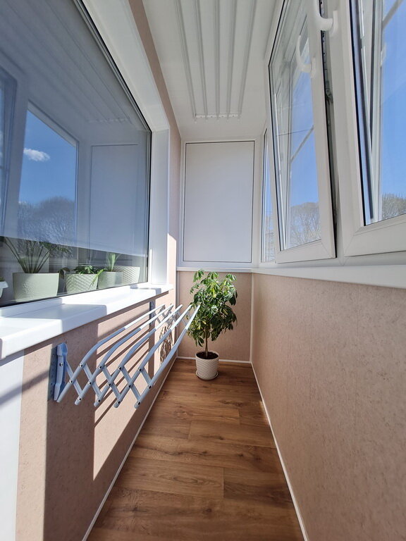 Cam balkon hizmetleri Kompas balkon, Barnaul, foto