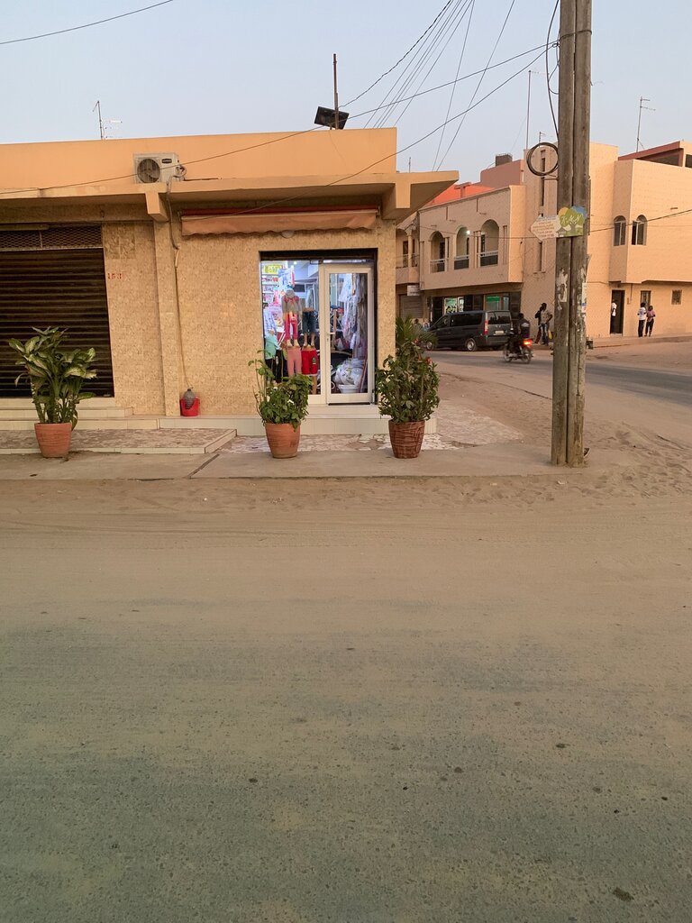 Kozmetik ve parfümeri mağazaları Juveniashop, Dakar, foto