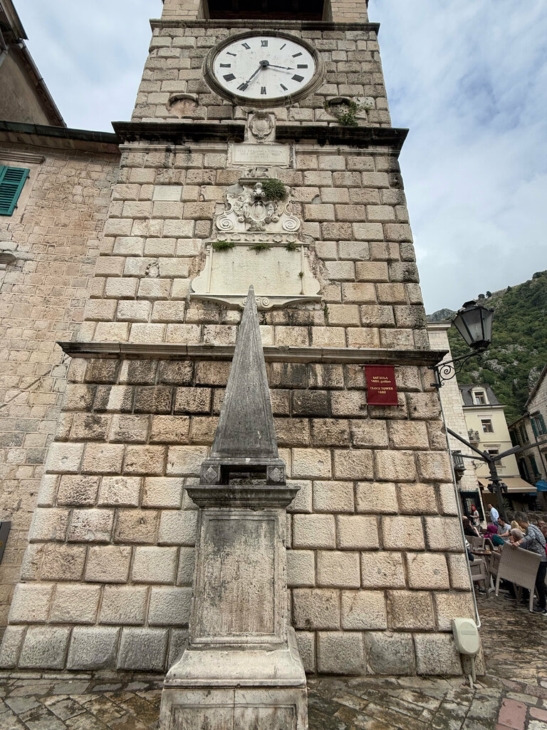 Turistik yerler Башня с часами, Kotor, foto