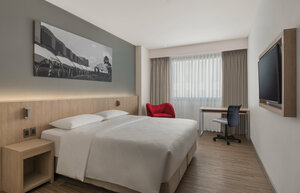 Park Inn by Radisson North Edsa (Quezon City, North Avenue corner EDSA), otel  Quezon Şehri'nden