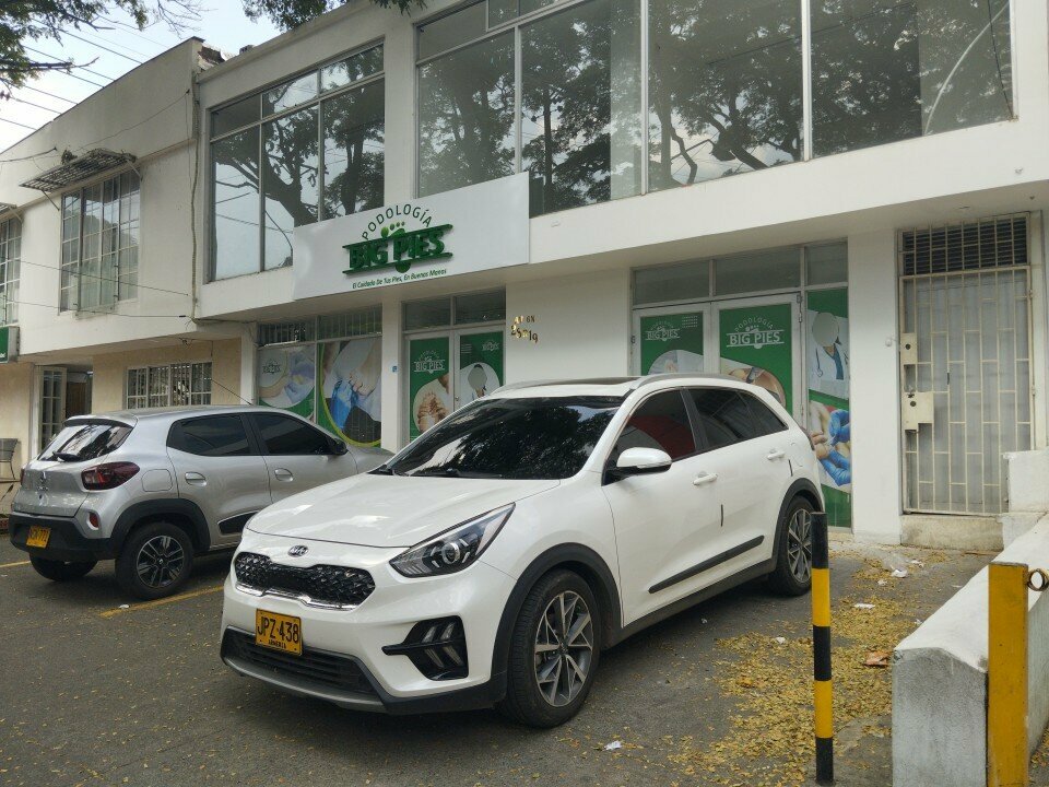 Podoloji Big Feet, Cali, foto