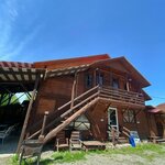 Гостевой дом на Советской 3а/1 (Sovetskaya ulitsa No:3А/1, posyolok Katun), otel  Altayski krayından